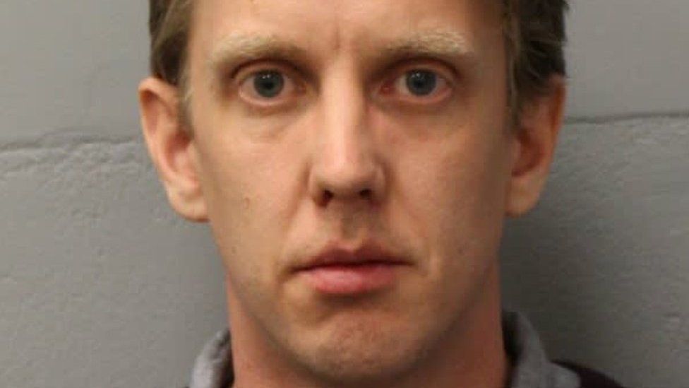 Ben Breakwell: Music teacher convicted of 32 sexual offences - BBC News