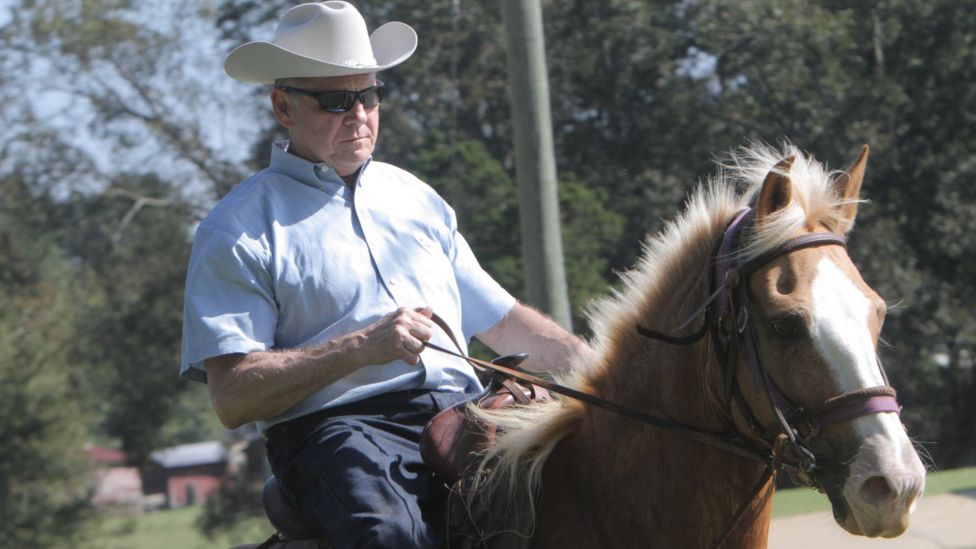 Roy Moore's triumph in Alabama has Republicans reeling - BBC News