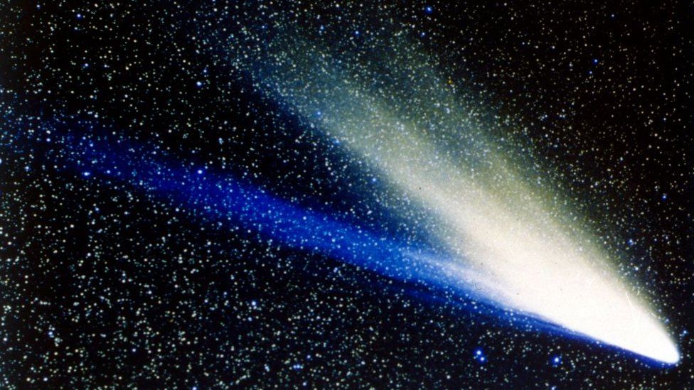 Comet Swan: Watch the skies for newly discovered comet - BBC Newsround