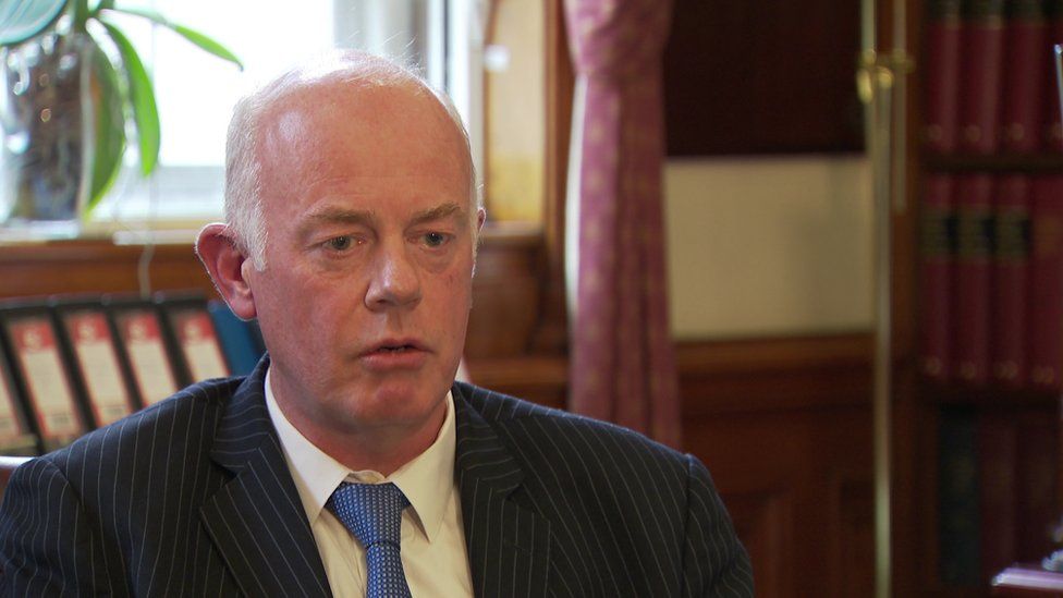 Troubles pensions scheme opens for applications - BBC News