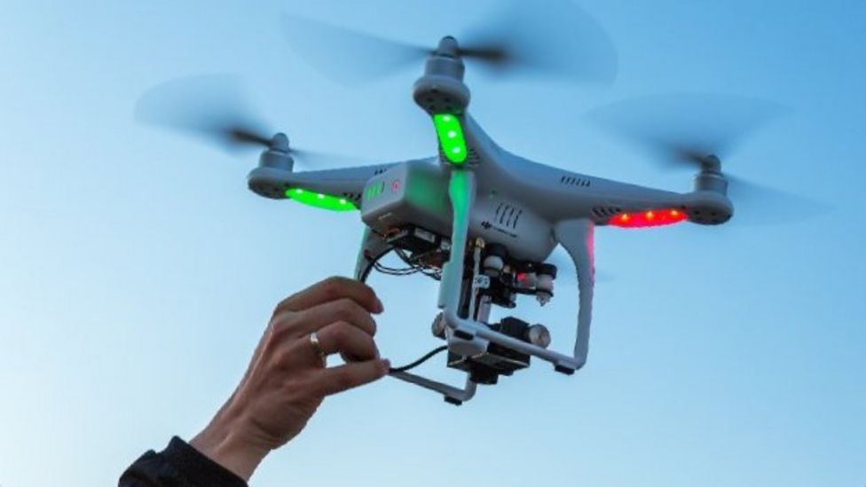 Human 'drone taxi' to be tested in Nevada - BBC News