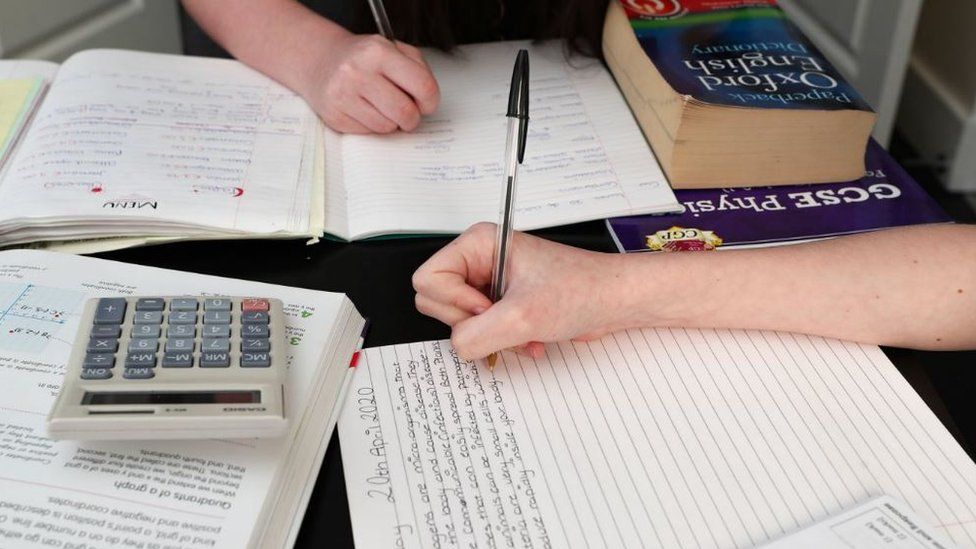 Lincolnshire: 'Post-pandemic anxiety' prompts home schooling rise - BBC ...