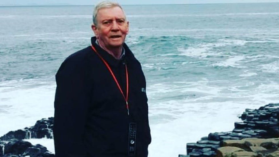 Coronavirus: London cabbie's daughter thanks nurse 'who sat with him ...