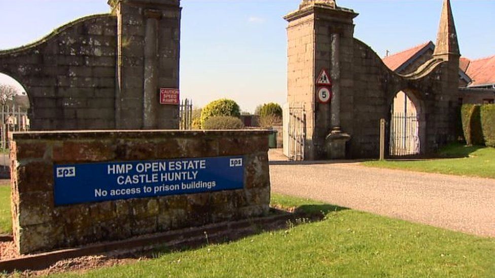 Castle Huntly open prison underused, say inspectors - BBC News