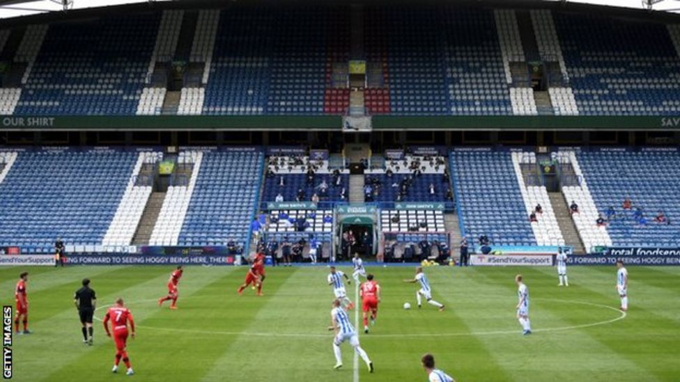 Championship: EFL apologises after iFollow streams of games hit by ...