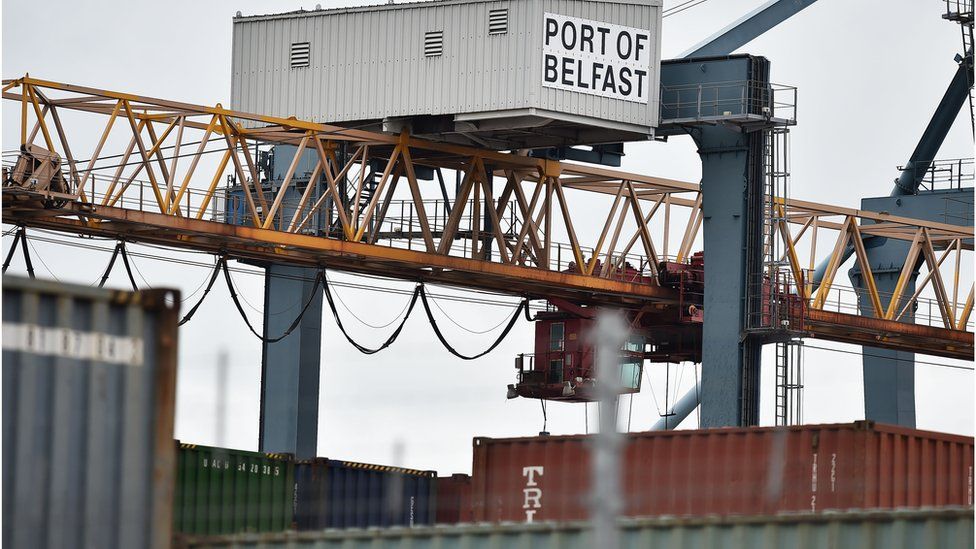 Belfast Port: Police investigating fatal accident - BBC News