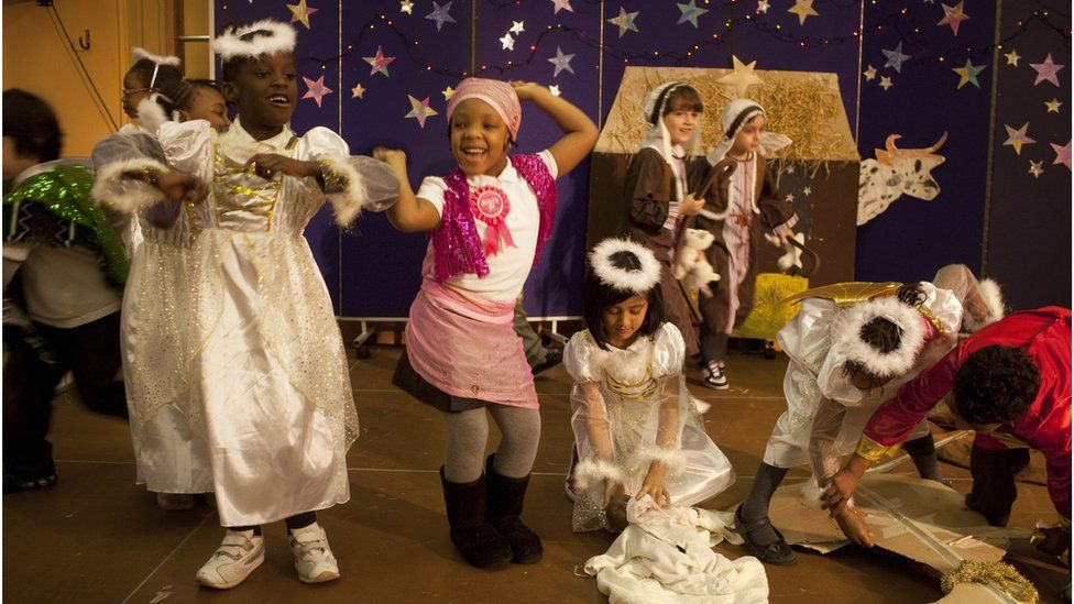 Christmas nativity play: Send us your pictures - BBC Newsround
