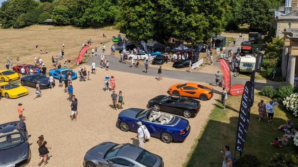 Rowland's Castle supercar show's latest event 'is best yet' - BBC News