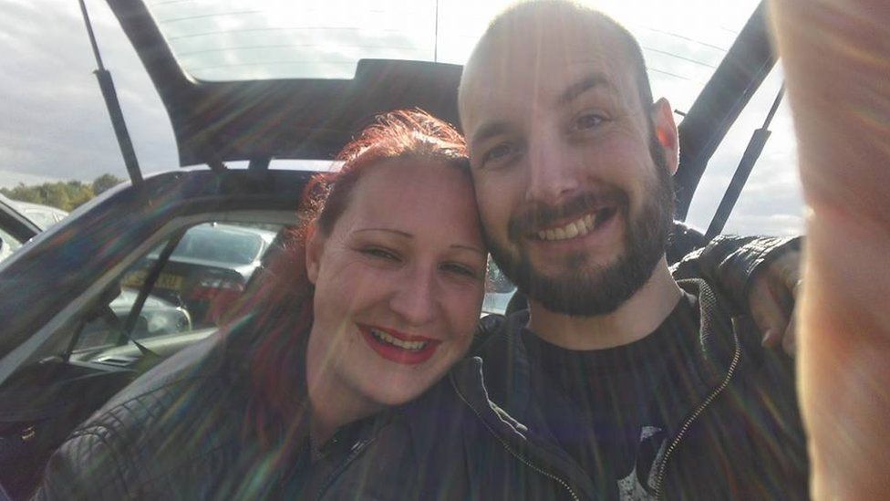 Extreme morning sickness - your stories and advice - BBC News