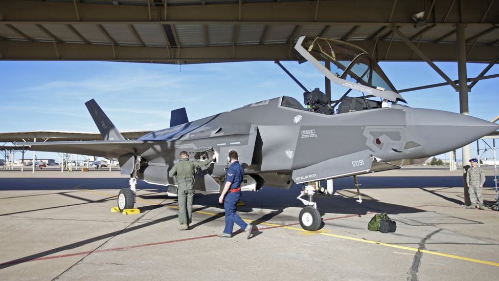 Engineering giant GKN sold to Melrose for £8bn - BBC News