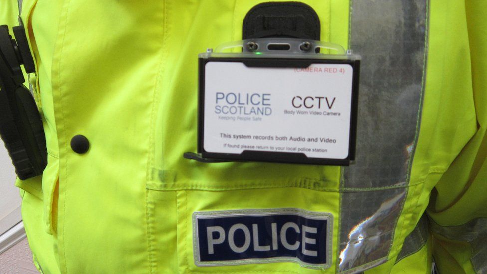 Police camera trial in Dumfries and Annan is cancelled - BBC News