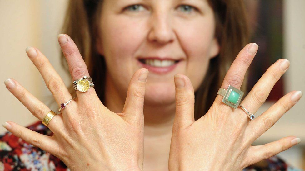 Spring Fling artist list unveiled - BBC News