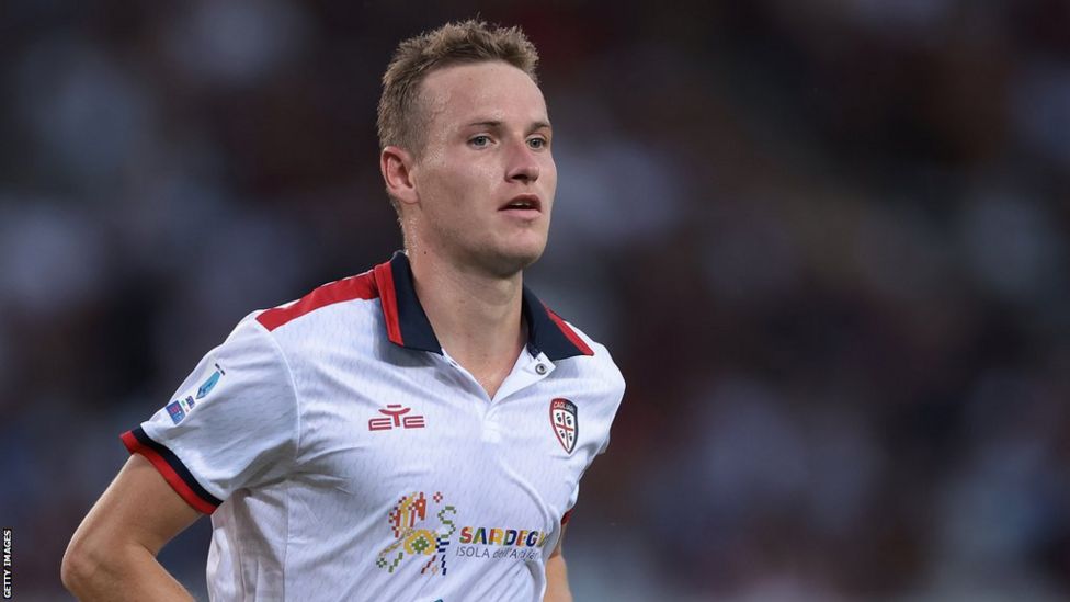 Jakub Jankto: 'Coming out means I can play without hiding' - BBC Sport