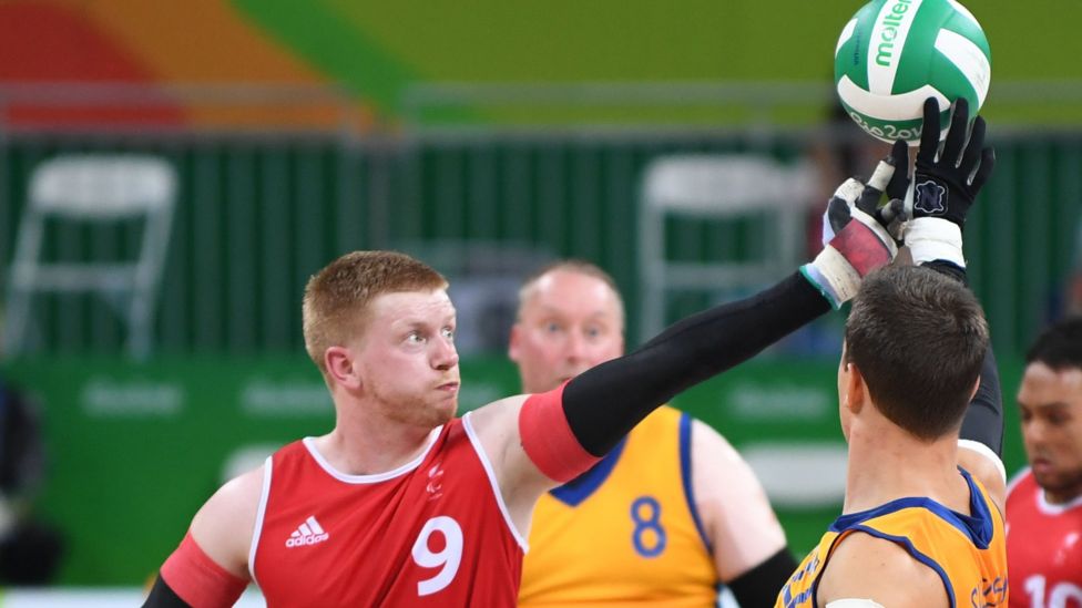 Gold winning Paralympian gets freedom of Sedgefield - BBC News