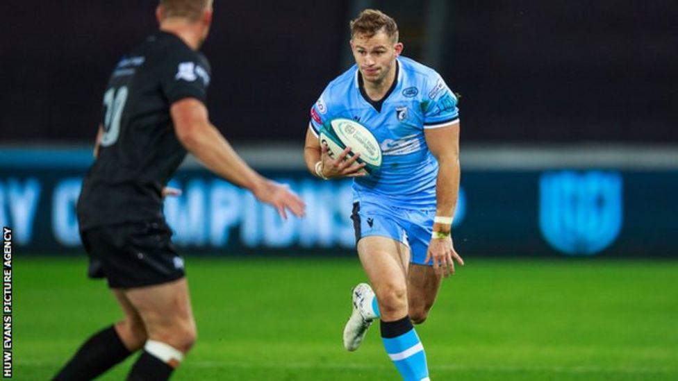Hallam Amos: Cardiff and Wales full-back happy with retirement decision ...