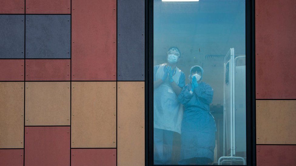 Coronavirus: Warning over easing lockdown measures too quickly - BBC News