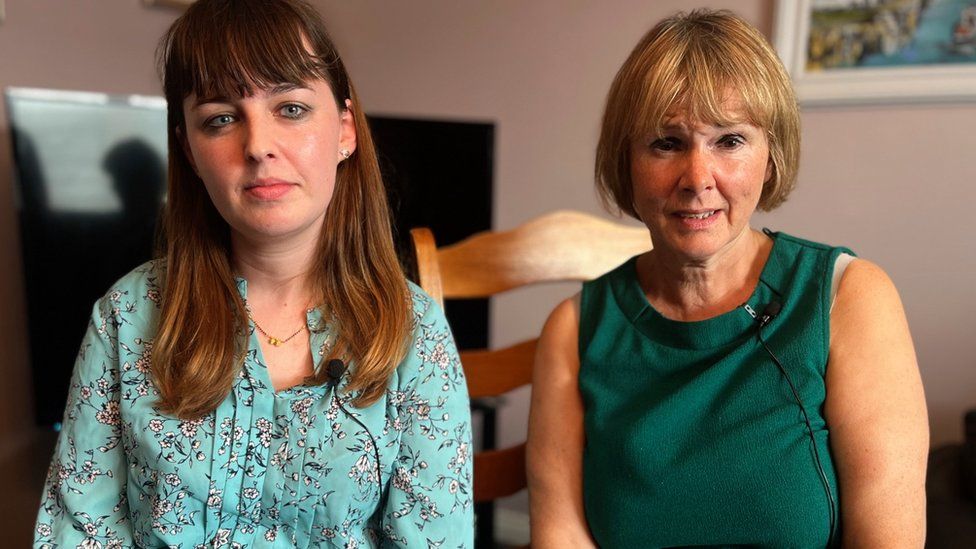 Special needs: Mum wants answers over daughter's school injuries - BBC News