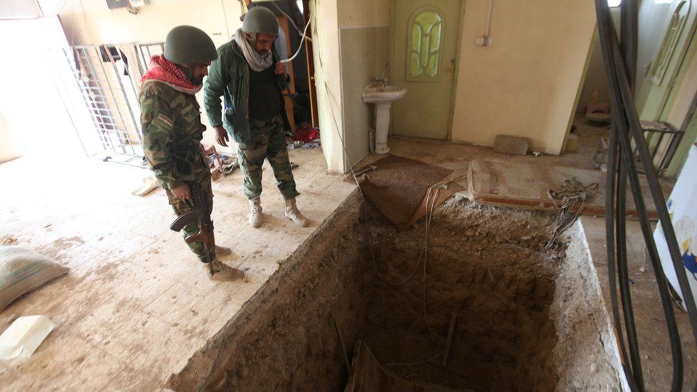 Mosul battle: Kurdish forces push into IS-held Bashiqa - BBC News