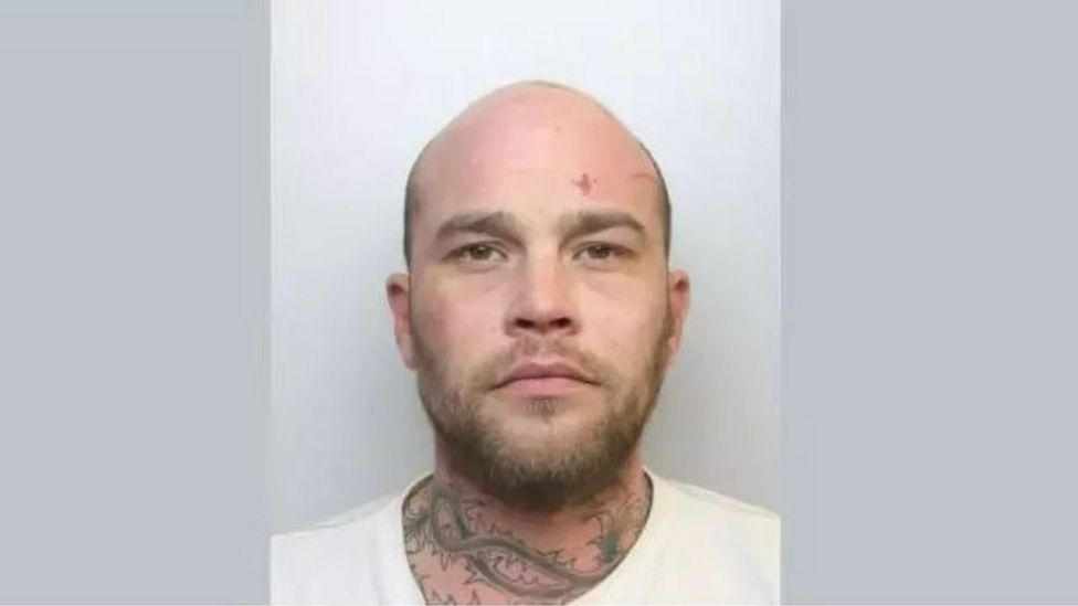 Bristol Man jailed after trying to gouge PC's eye - BBC News
