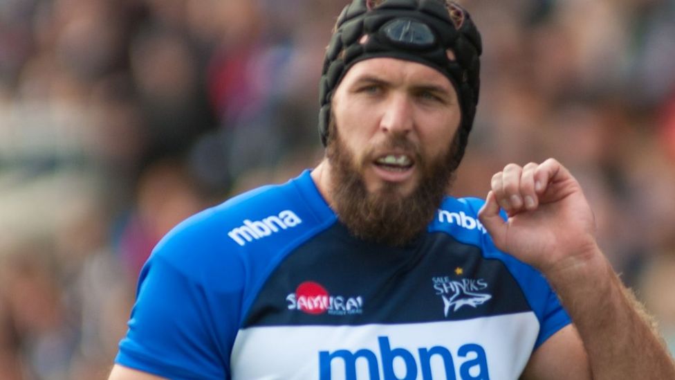 Cameron Neild: Sale Sharks hooker signs new contract - BBC Sport