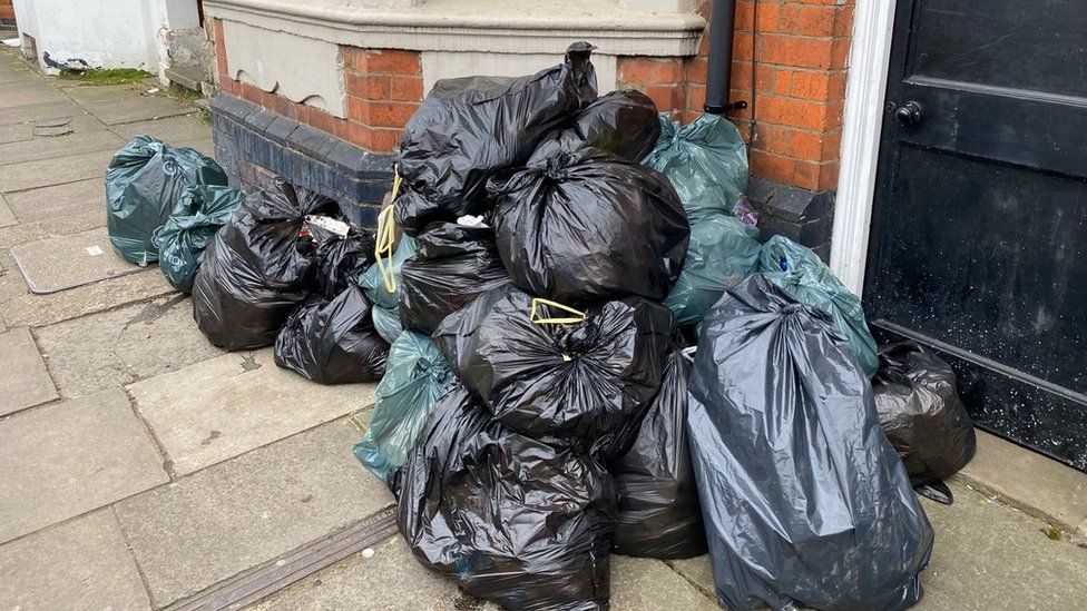 Northampton: Long-awaited HMO review gets under way - BBC News