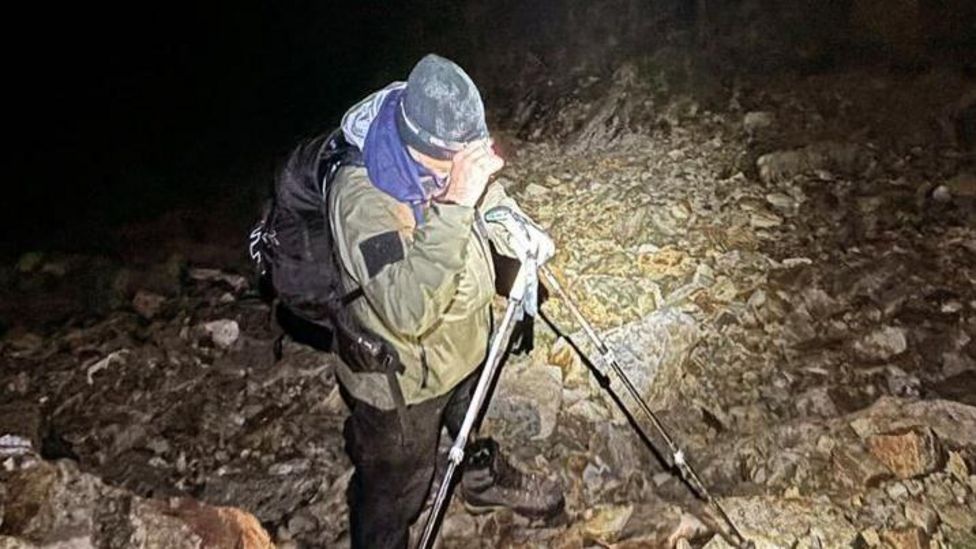 Amputee from Devon set to scale France's highest mountain - BBC News