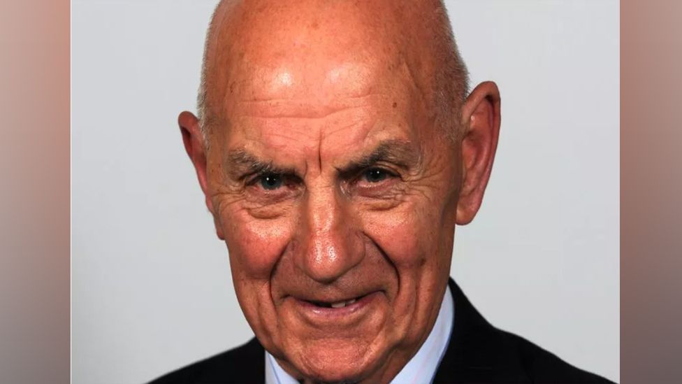 Peterborough: 'Charles Swift Square' tribute to councillor - BBC News