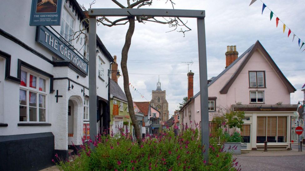 Why Waveney Valley is a key election battleground - BBC News