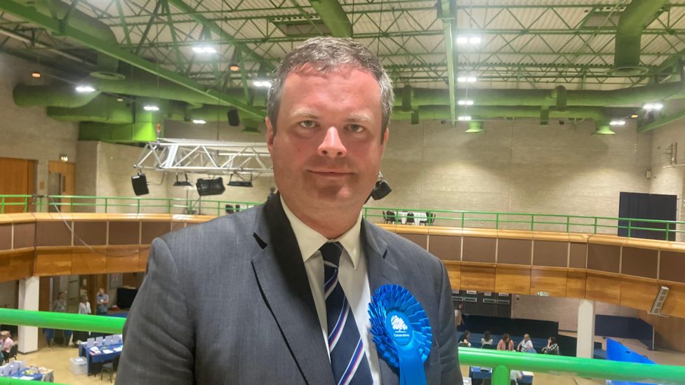 'Disastrous night' for Conservatives in Devon, former MP says - BBC News