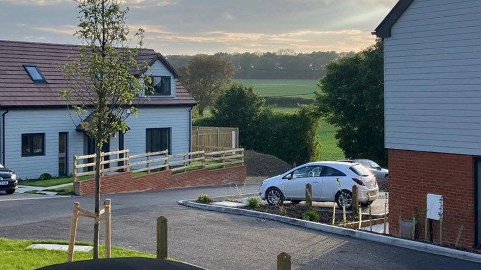 Rural housing: Scheme building affordable homes for local people - BBC News