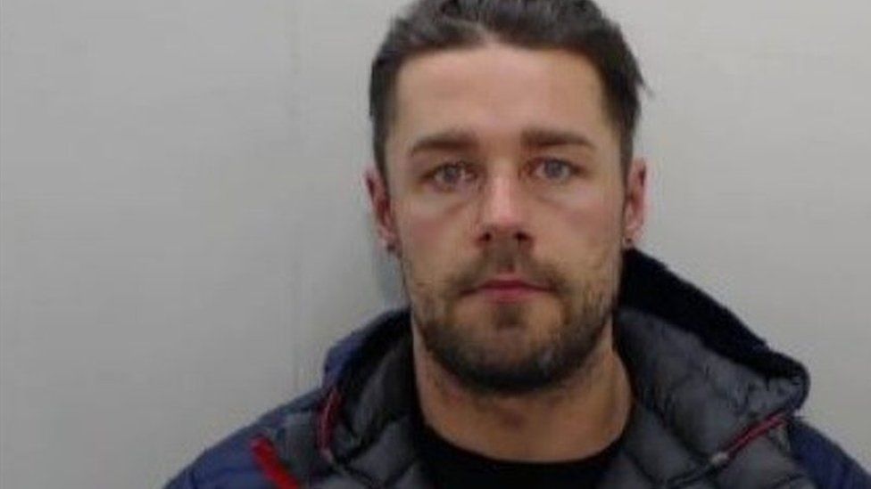 PC turned drug dealer Daniel Aimson jailed for Sky TV fraud - BBC News