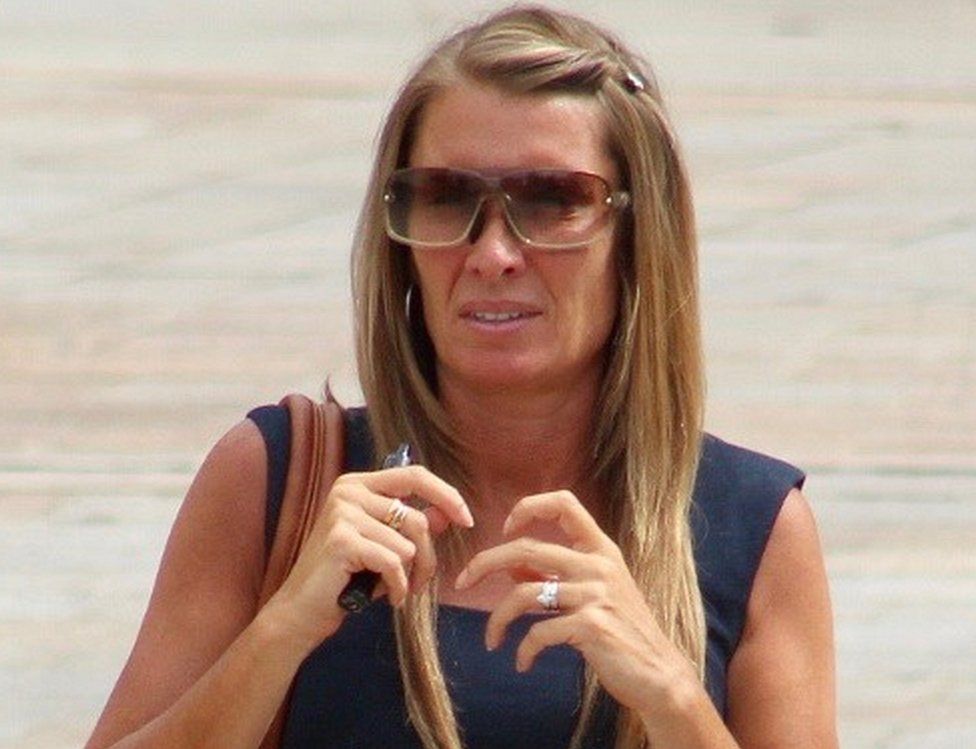 Lydiate teaching assistant groomed boy, 15, for sex - BBC News