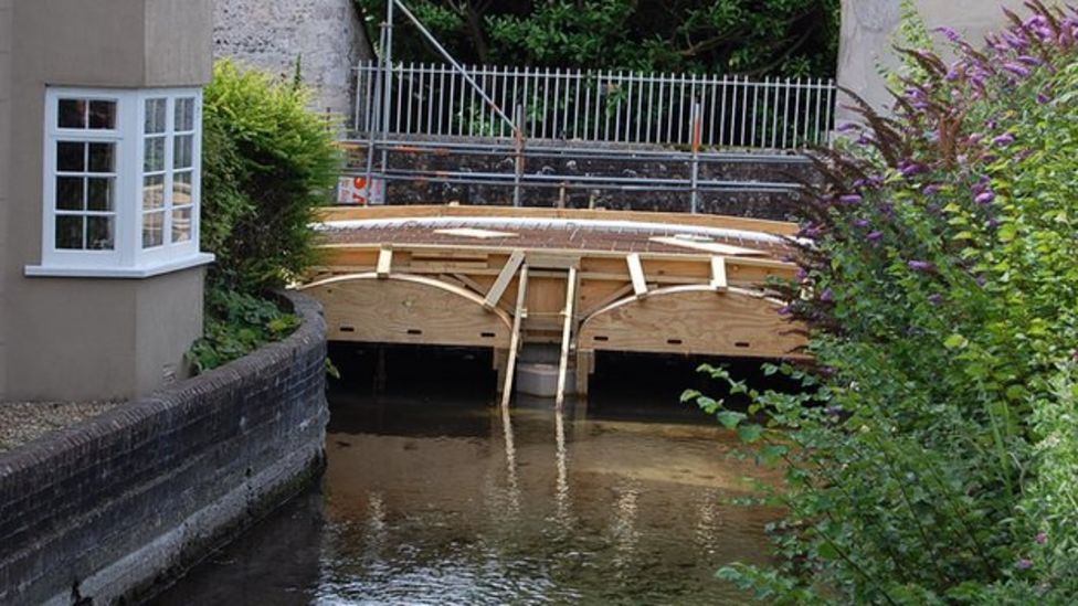Charminster church repairs start 18 months after floods - BBC News