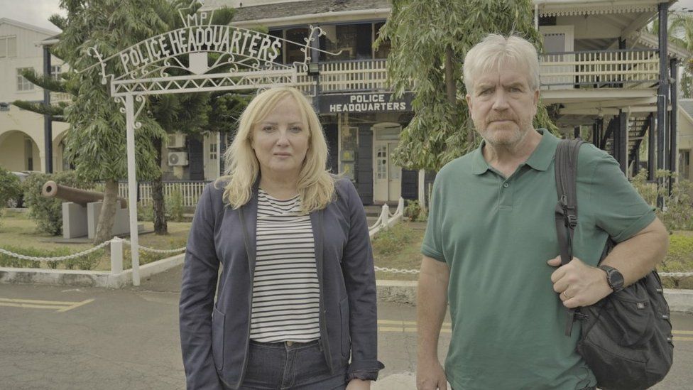 Michaela McAreavey: BBC documentary examines Mauritius murder - BBC News