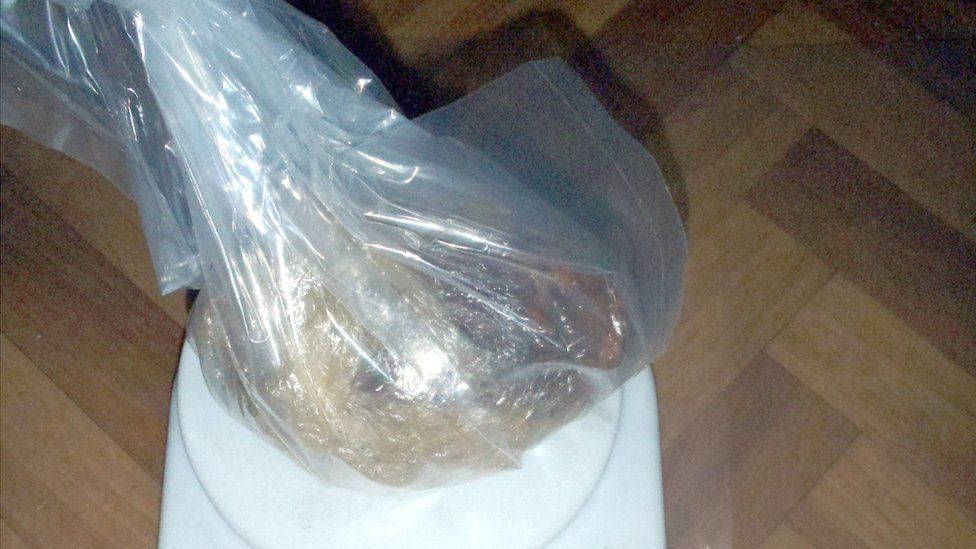 Kevin Nolan jailed for storing Semtex and guns in Belfast - BBC News