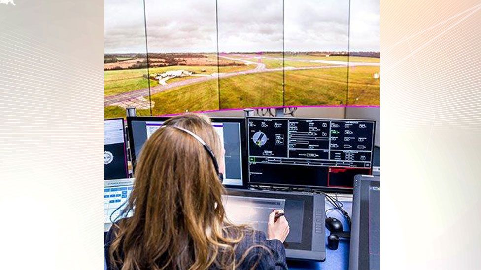 Cranfield Airport: UK's first digital air traffic control centre opens ...