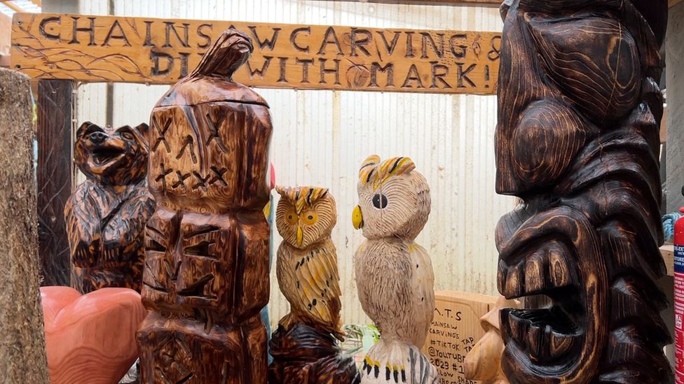 Wood carving hobby helps Stafford man manage ADHD - BBC News