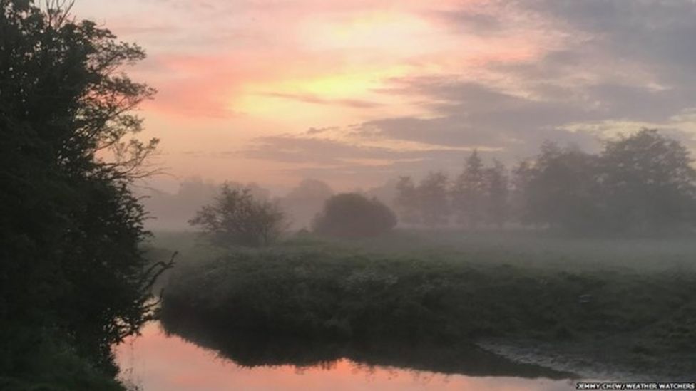 Gallery: Waking up with the Sun - BBC Weather