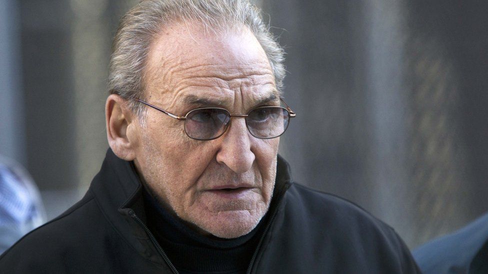 Vincent Asaro cleared over 'Goodfellas' heist - BBC News