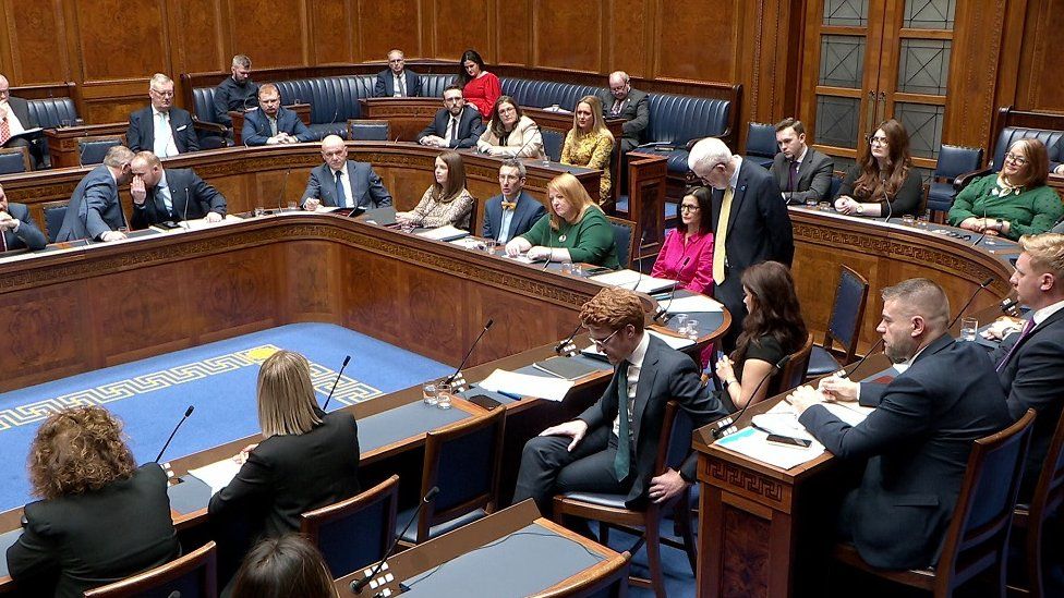 Stormont: Michelle O’Neill makes history as nationalist first minister ...