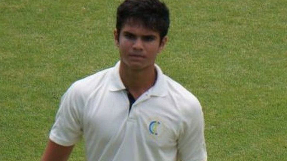 Arjun Tendulkar: Sachin's son named in India under-19 squad - BBC News