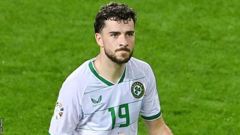 Stephen Kenny: Callum Robinson and Mikey Johnston back under-pressure ...