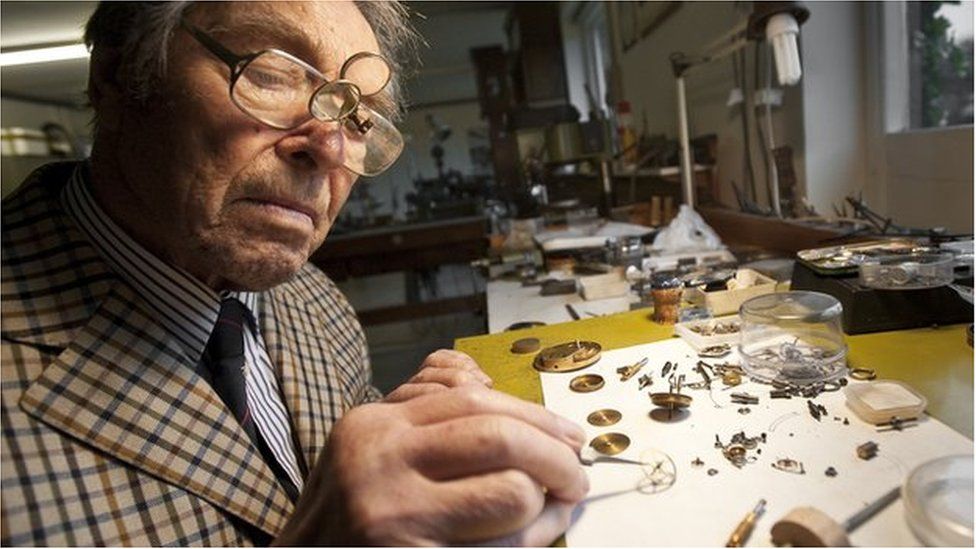Dr George Daniels: Experts celebrate life of 'watch-making pioneer ...