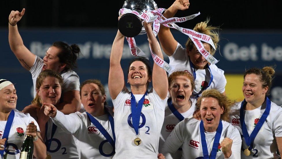 Women's Six Nations: England rugby captain Sarah Hunter retires - BBC ...
