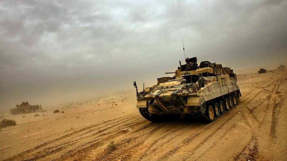 Sci-fi stories envisage Iraq in 100 years - BBC News