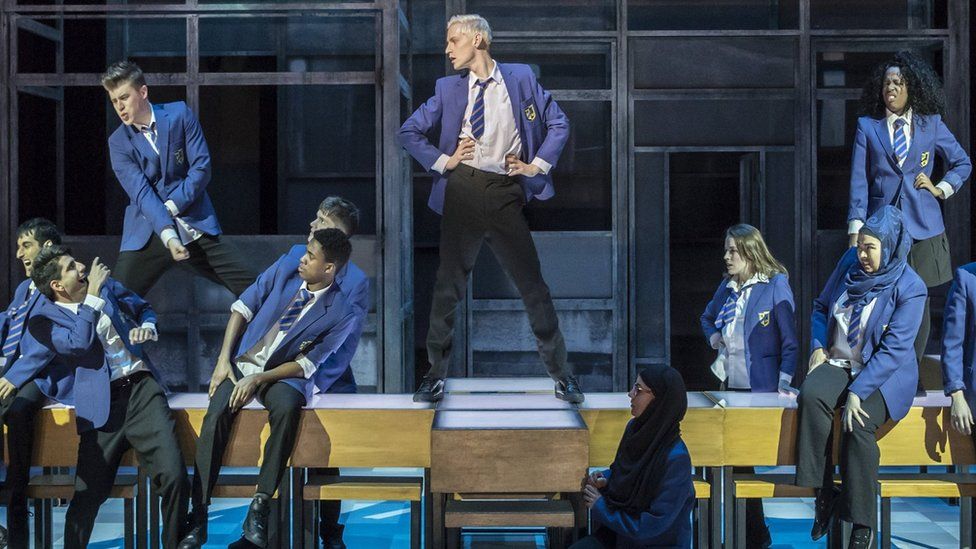 Everybody's Talking About Jamie scoops UK Theatre Awards - BBC News