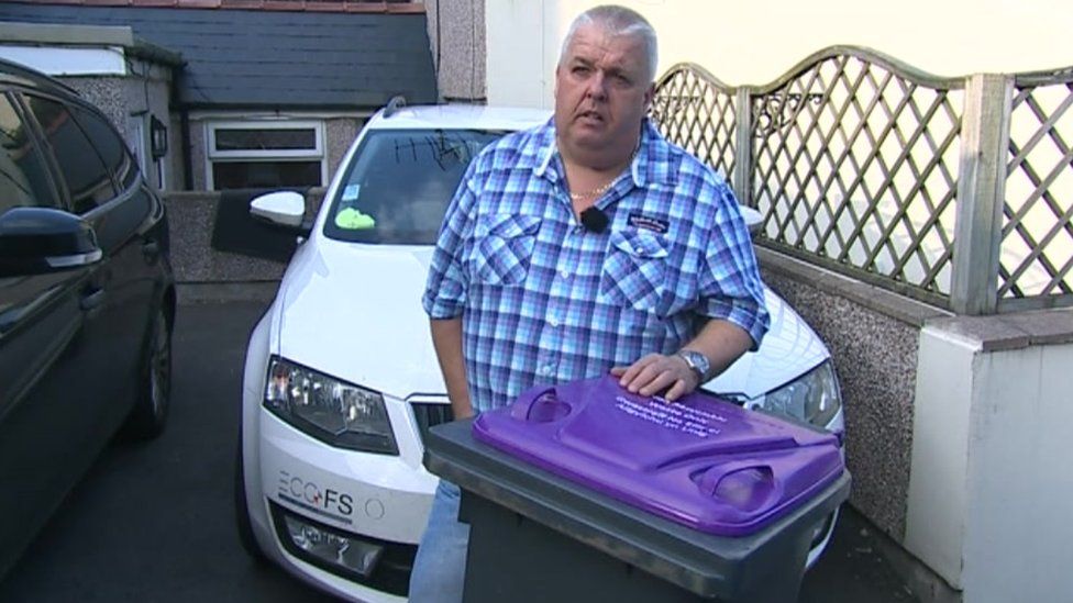 Torfaen council in wheelie bin removal row - BBC News