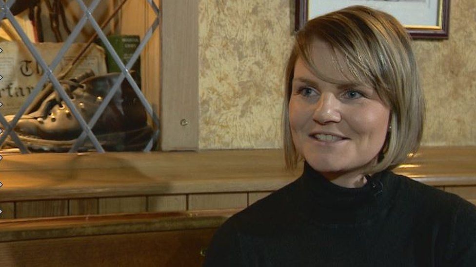 Hotel's shock at £80,000 superfast broadband quote - BBC News