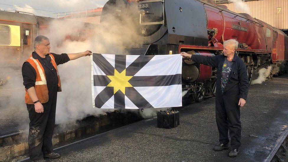 Sutherland's winning flag unfurled - BBC News