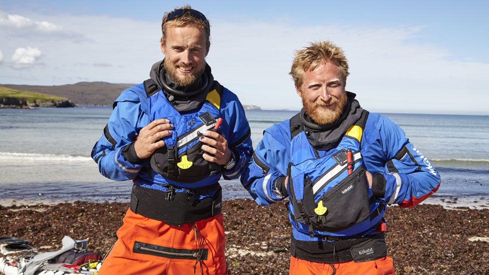 Adventurers recreate Inuit kayak crossings to Scotland - BBC News